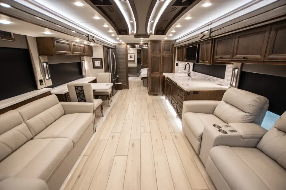 2025 Tiffin Allegro Bus: Model Page