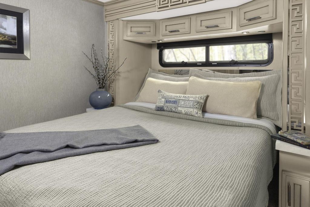 Newmar Super Star Class C Motor Coaches for Sale - Class C RVs