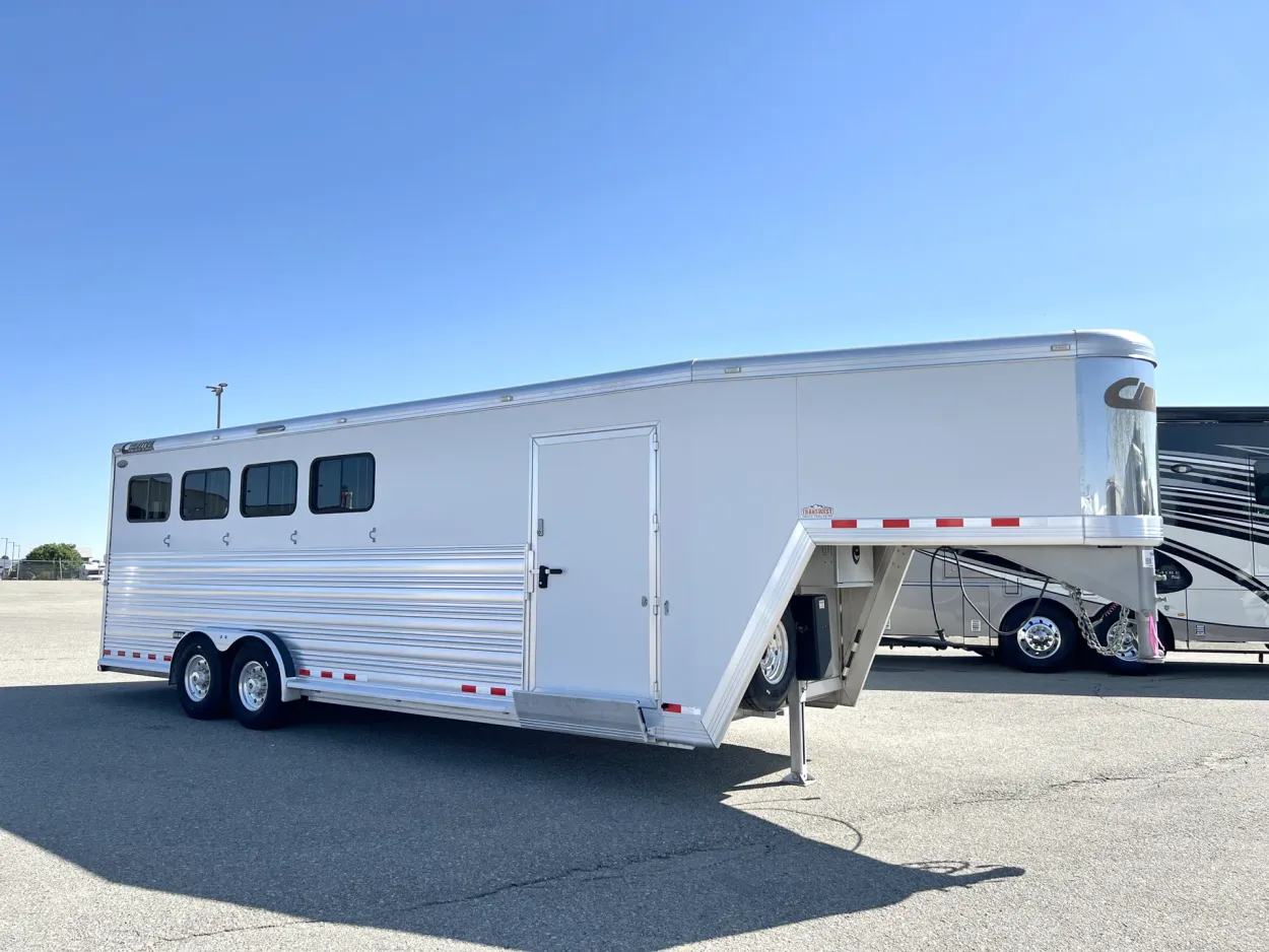Gooseneck Horse Trailers for Sale | Transwest