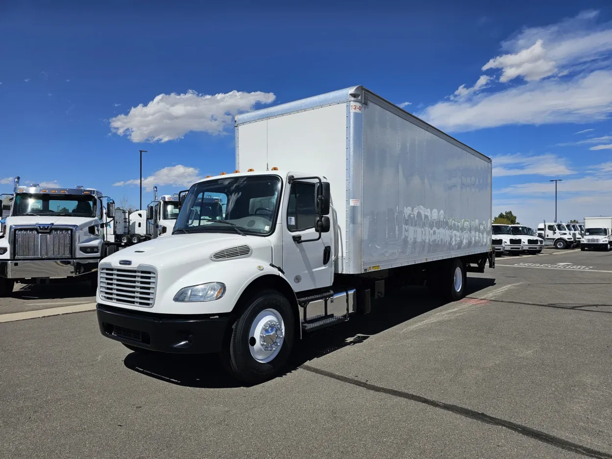 Box Trucks and Moving Trucks for Sale - Freightliner Box Trucks | Transwest