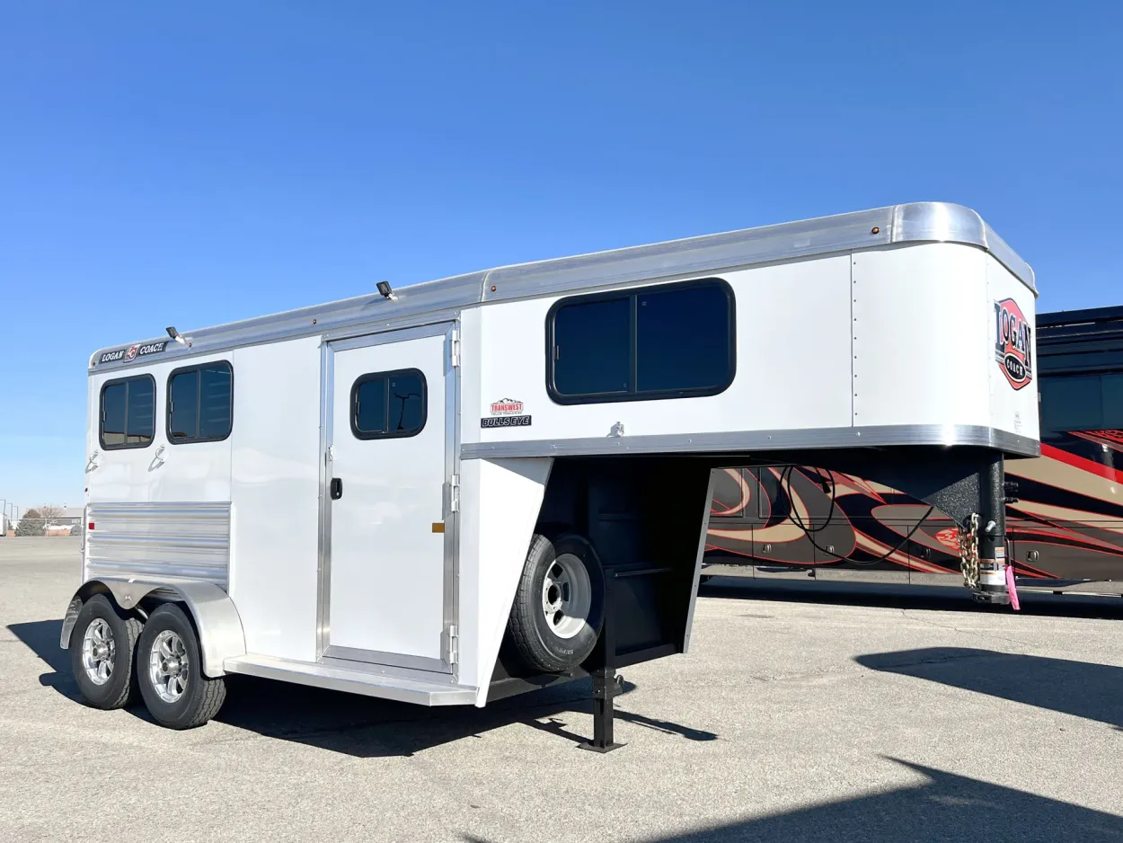 Logan Coach Horse Trailers for Sale | Transwest