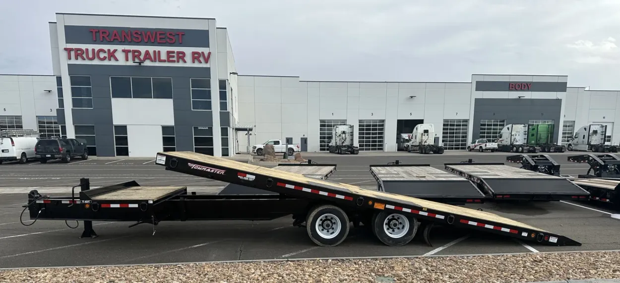 New & Used Commercial Trailers - Transwest