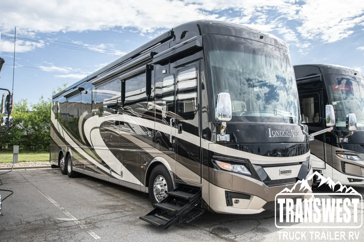 American Tradition RVs for Sale | Transwest