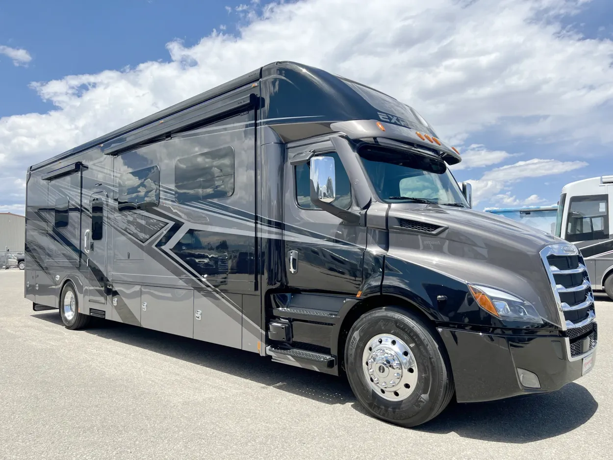 Ikon RVs for Sale | Transwest