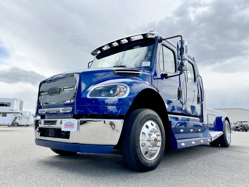 New 2024 Freightliner M2 106 Summit Hauler in Frederick, CO - Hauler Truck
