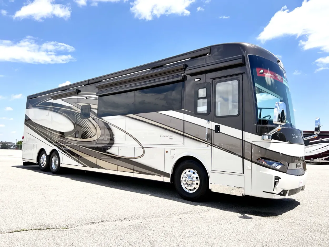 Peterbilt RVs for Sale | Transwest