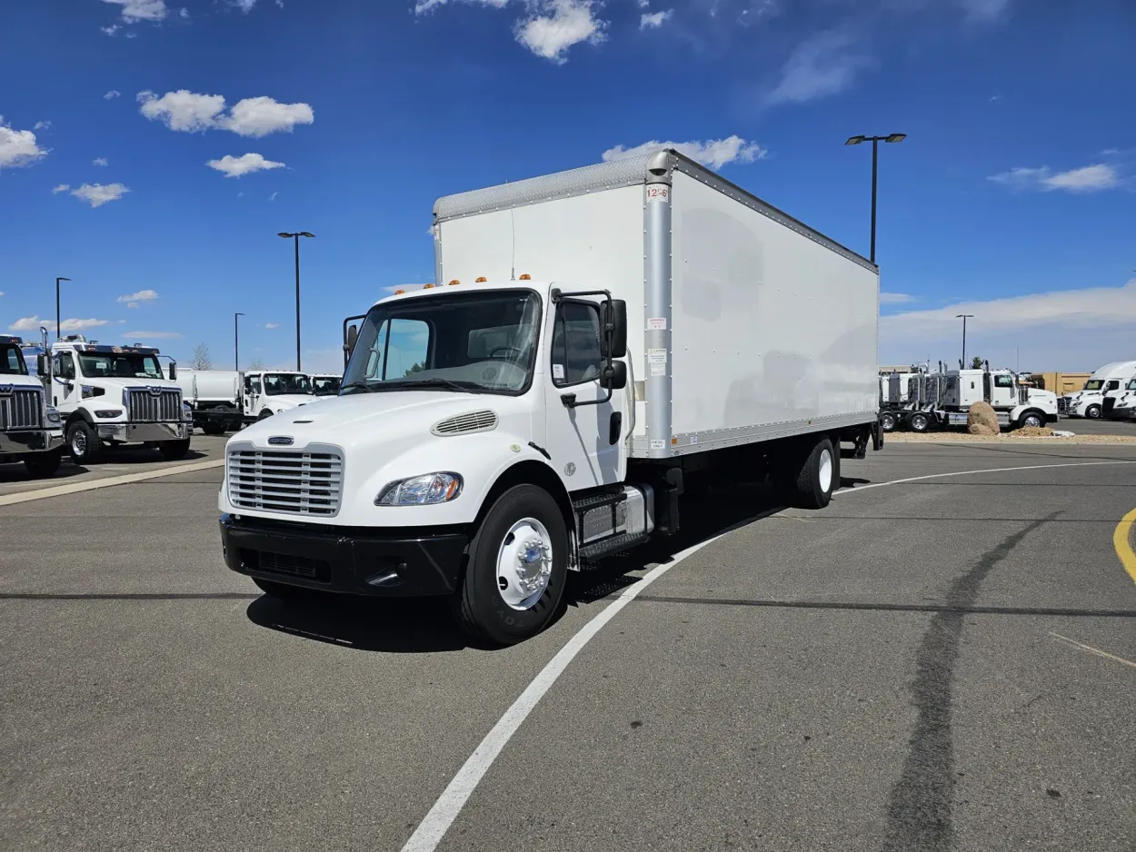 Box Trucks and Moving Trucks for Sale - Freightliner Box Trucks | Transwest