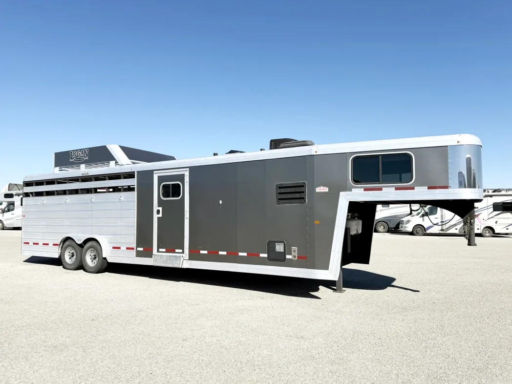 Logan Coach Trailers For Sale | Transwest