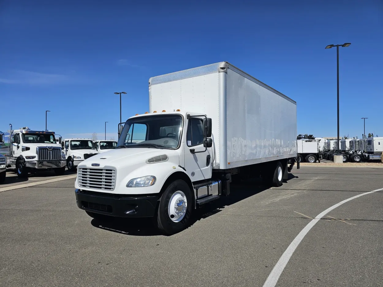Box Trucks and Moving Trucks for Sale - Freightliner Box Trucks | Transwest