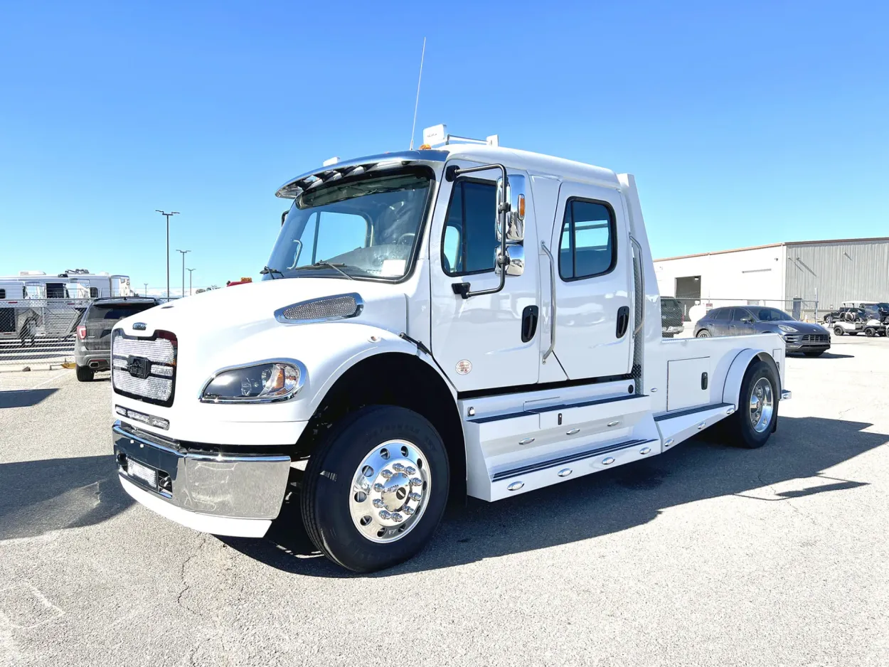 Hauler Trucks from Top Manufacturers - New & Used | Transwest