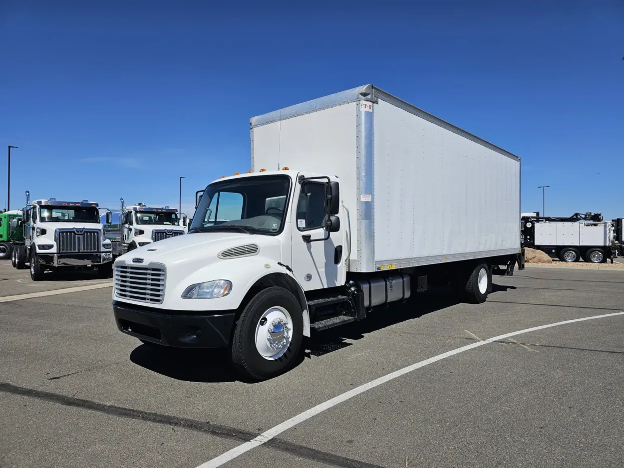 Box Trucks and Moving Trucks for Sale - Freightliner Box Trucks | Transwest