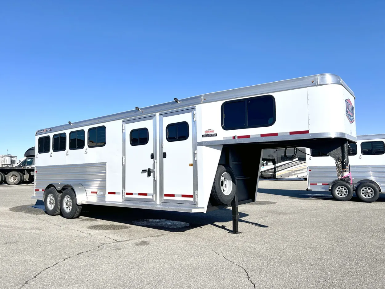 Logan Coach Horse Trailers for Sale | Transwest