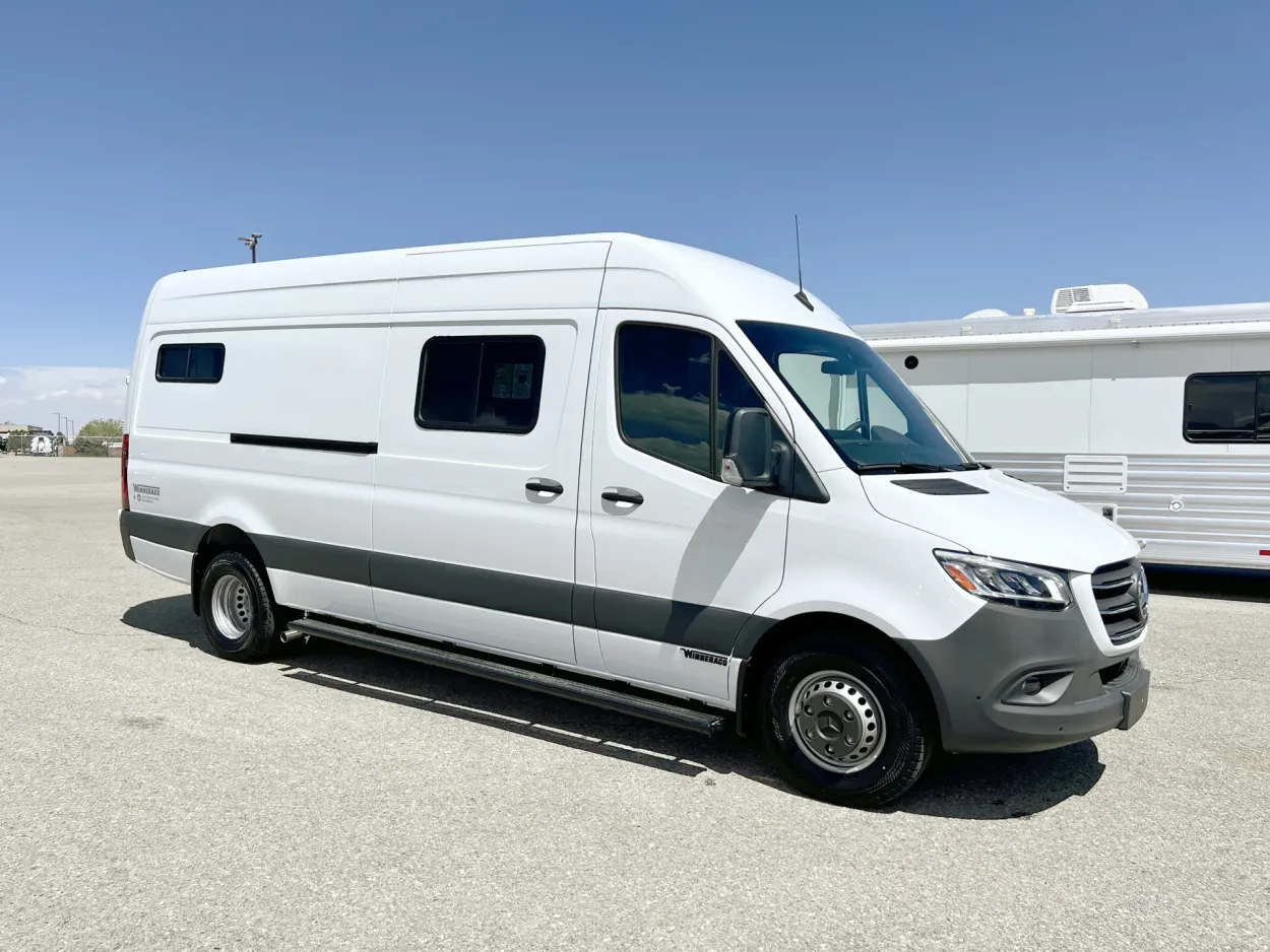 Learn more about the state-of-the-art 2023 Winnebago Adventure Wagon ...