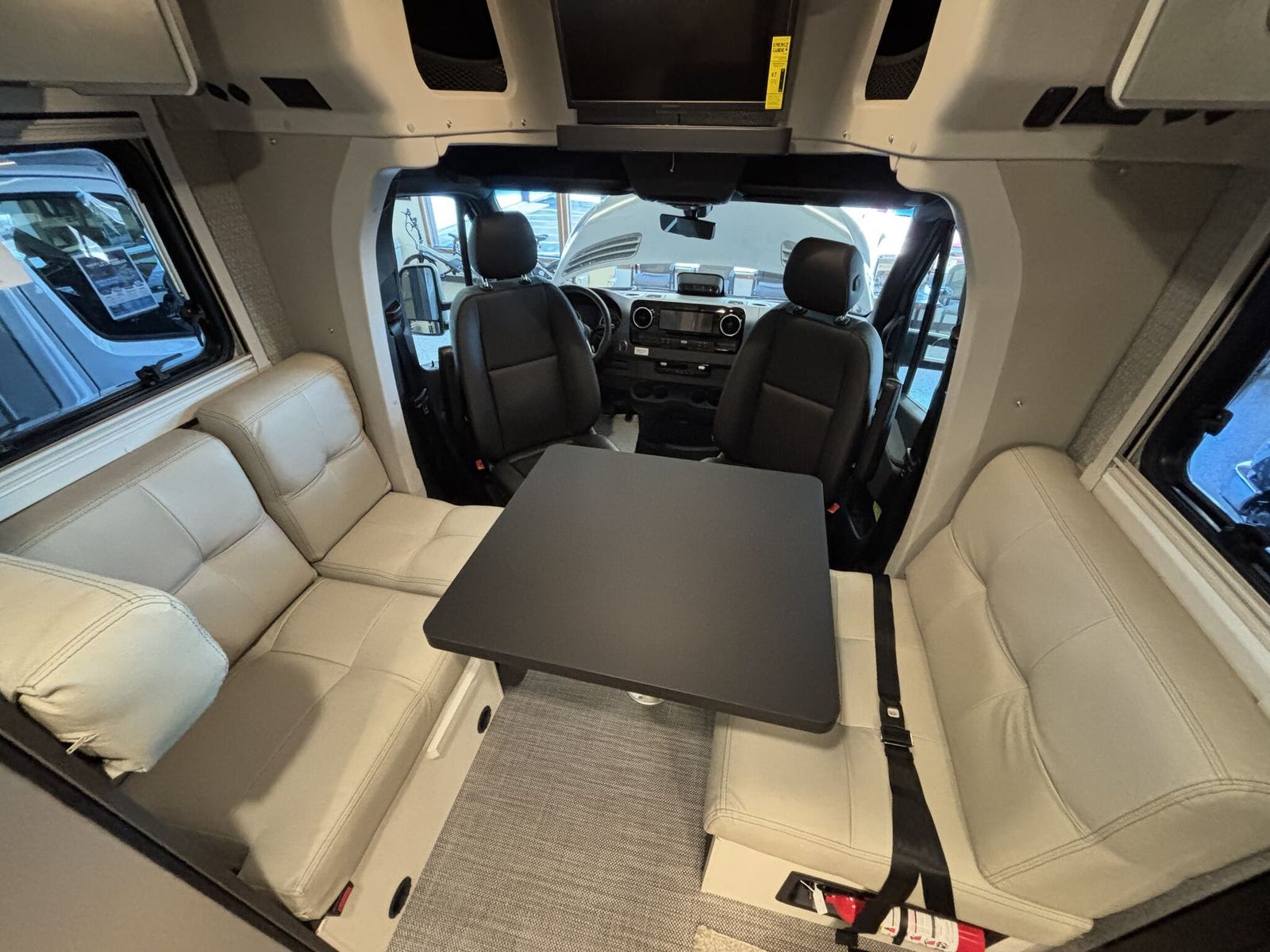 2026 Winnebago EKKO Model Page