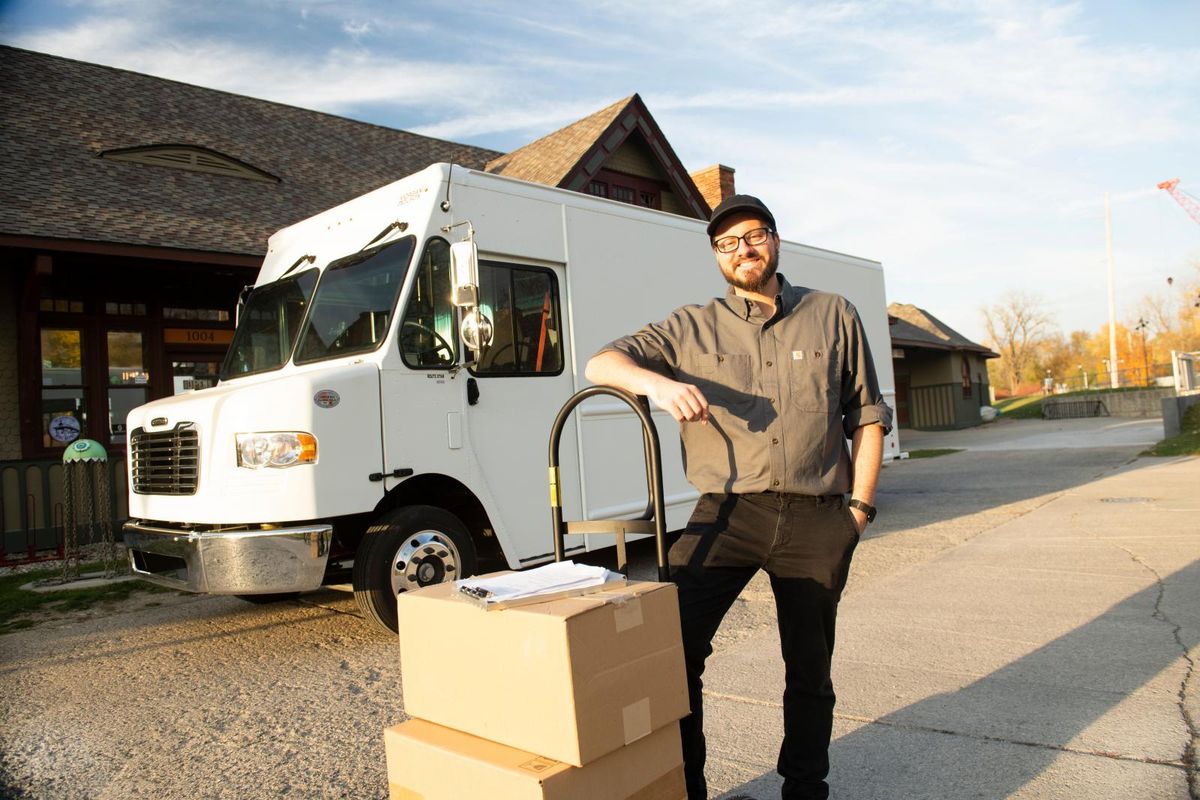 Laundry Step Vans - New & Used Delivery Trucks | Transwest